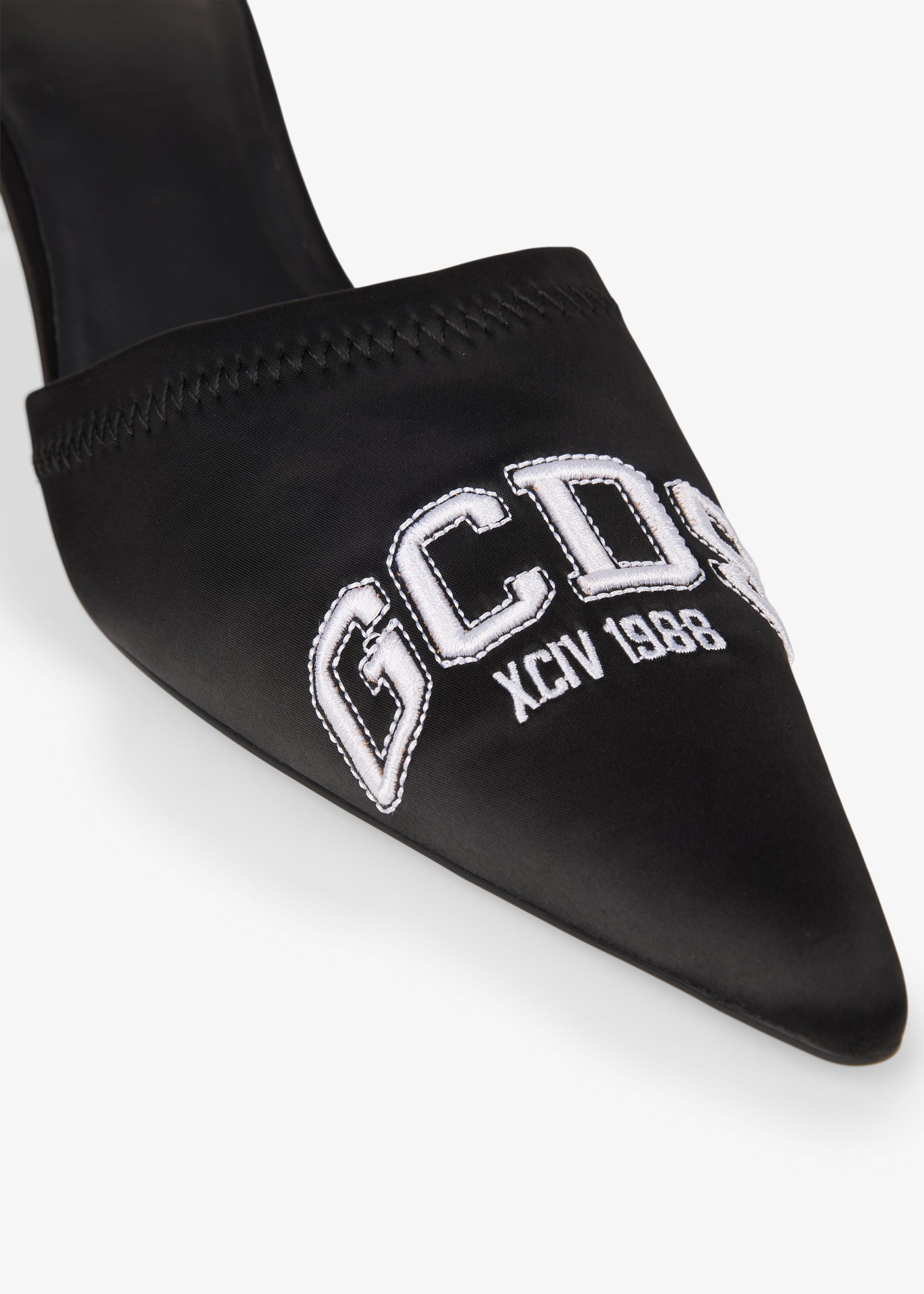 GCDS: Ready to Wear, Shoes and Accessories | Official Website