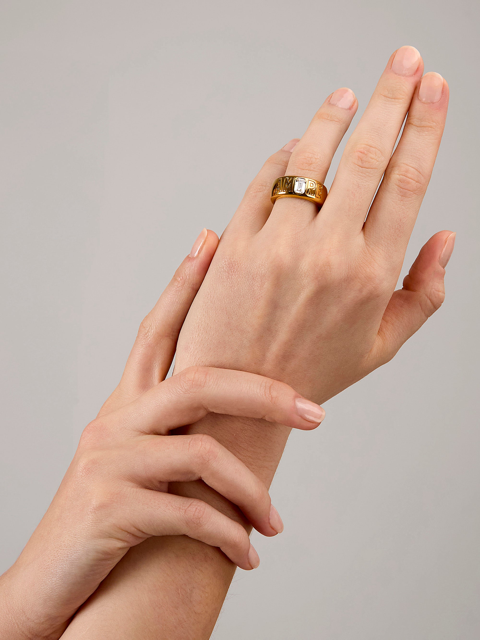 GCDS: Ready to Wear, Shoes and Accessories | Official Website